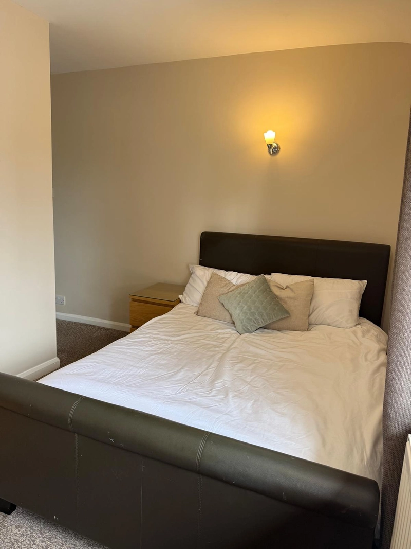 Middleton Boulevard: 4 Bedroom Student (Jubilee) NG8 1FX - 4 Bed ...